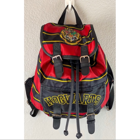 Hogwarts | Accessories | Harry Potter Backpack Hogwarts Striped Travel ...